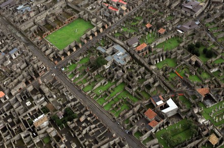 6 Aerial view of the pompeii city Stock Pictures, Editorial Images and ...