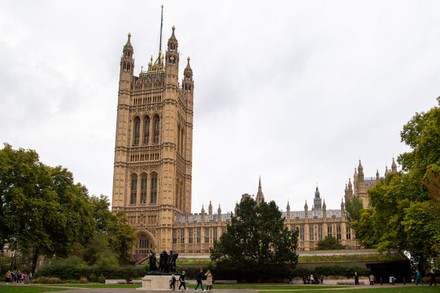 7,000 London daily life Stock Pictures, Editorial Images and Stock ...