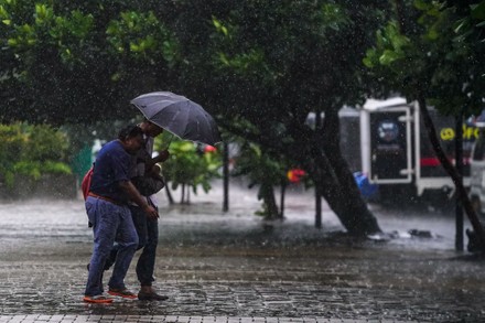People Walk Rain Colombo Sri Lanka Editorial Stock Photo - Stock Image ...