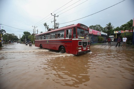 750 Bus in flood Stock Pictures, Editorial Images and Stock Photos ...
