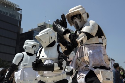 People Dressed Stormtroopers Participate Star Warsthemed Editorial ...