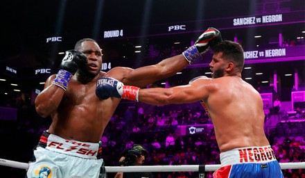 Cuban Boxer Frank Sanchez L Action Editorial Stock Photo - Stock Image ...