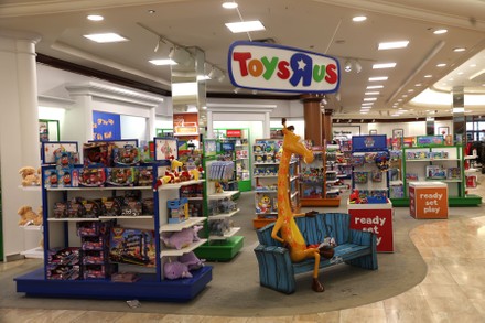 2,000 Toys r us Stock Pictures, Editorial Images and Stock Photos ...