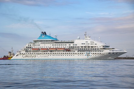 500 Passengers cruiser Stock Pictures, Editorial Images and Stock ...