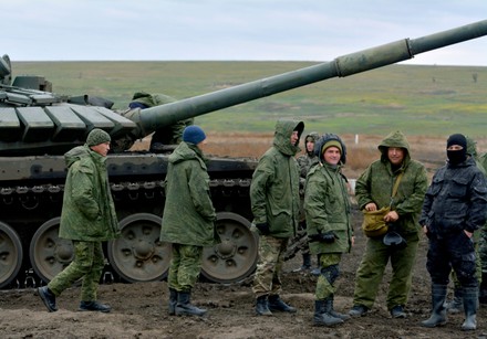 2,000 Military service men Stock Pictures, Editorial Images and Stock ...