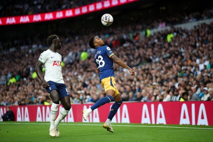 Harry Kane Tottenham Hotspur Ducks Head Editorial Stock Photo - Stock ...