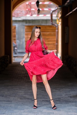 Pretty Girl Standing Inside Arch Katching Editorial Stock Photo - Stock ...