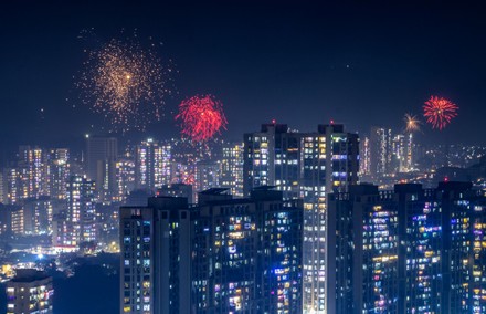 7,000 Fireworks in the sky Stock Pictures, Editorial Images and Stock ...