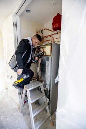 Installer Installs Heat Pump Heat Pump Editorial Stock Photo - Stock ...