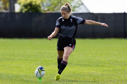 Elinor Snowsill Wales Goes Through Kicking Editorial Stock Photo ...