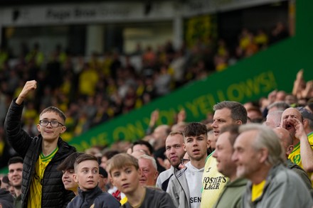 Norwich City Fans Celebrate Editorial Stock Photo - Stock Image ...