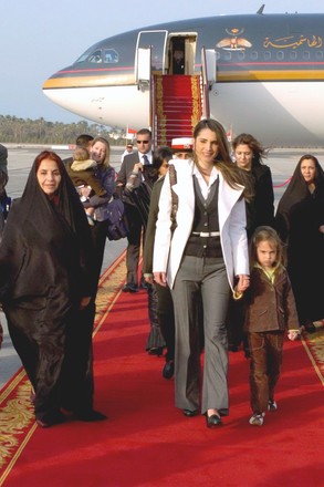 Bahrains First Lady Sheikha Sabeeka Receives Editorial Stock Photo ...