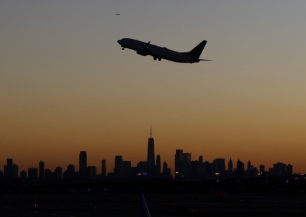 500 Liberty plane Stock Pictures, Editorial Images and Stock Photos ...