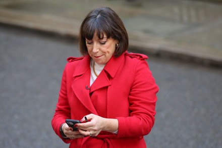 10,000 British journalist Stock Pictures, Editorial Images and Stock ...