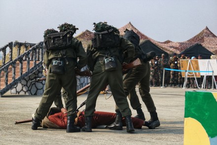 Indian Paratroopers Perform Reenactment Period Army Editorial Stock ...