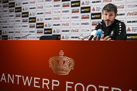 39 imágenes de Soccer Jpl Antwerp Fc Press Conference, Antwerp, Belgium ...