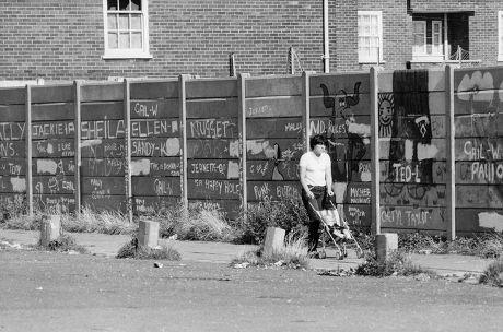 Graffiti On Wall Speke Liverpool Merseyside Editorial Stock Photo ...