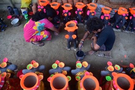 Artisan Busy Making Hathi Elephant Kosi Editorial Stock Photo - Stock ...