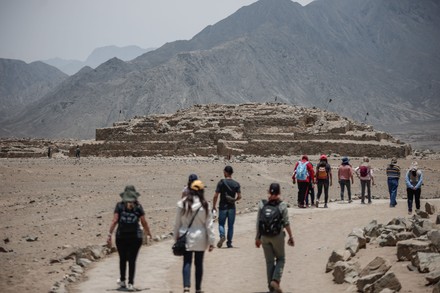 People Visit Archaeological Zone Caral Civilization Editorial Stock ...
