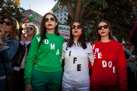 250 Mahsa amini protest movement Stock Pictures, Editorial Images and ...