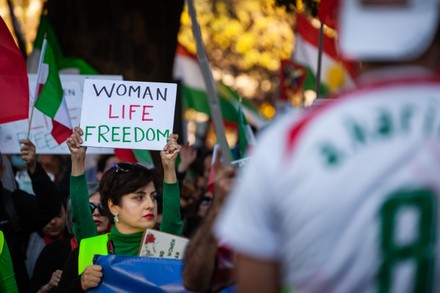 250 Mahsa amini protest movement Stock Pictures, Editorial Images and ...