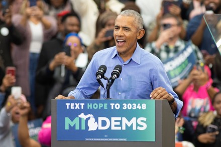 Former President Barack Obama Speaking Michigan Editorial Stock Photo ...