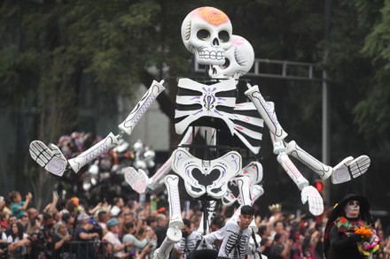 Oversized Skeleton Figures Drawn Through Parade Editorial Stock Photo ...