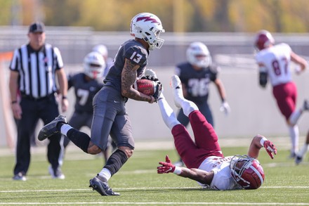 Southern Nazarene University Crimson Storm Quarterback Editorial Stock ...