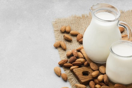 53 Milk alternatives Stock Pictures, Editorial Images and Stock Photos ...