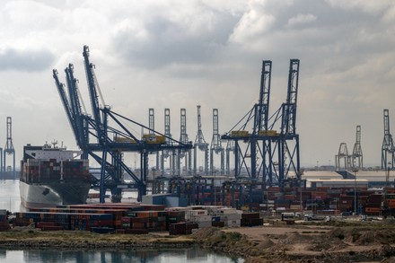 Cranes Used Load Unload Containerized Goods Editorial Stock Photo ...