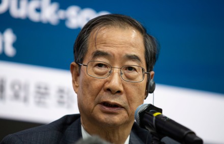 South Korean Prime Minister Han Ducksoo Editorial Stock Photo - Stock ...