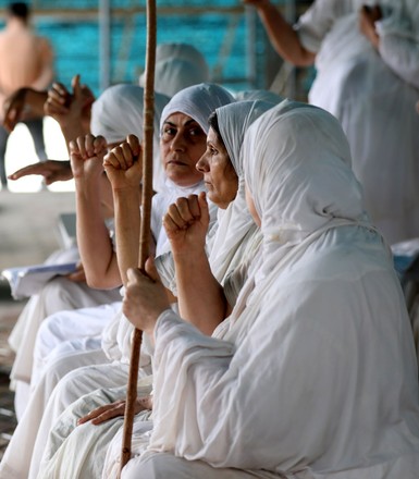 Followers Sabeanmandaean Community Take Part Religious Editorial Stock ...