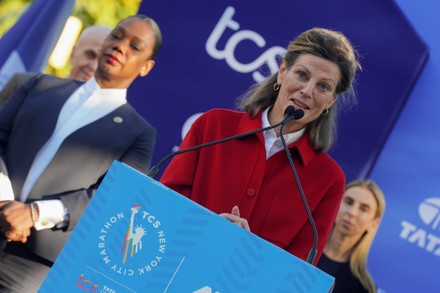 Elizabeth Smith President Ceo Central Park Editorial Stock Photo ...