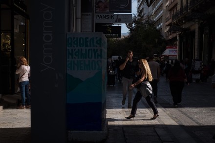 __COUNT__ Daily Life In Athens, Greece - 03 Nov 2022 Stock Pictures ...
