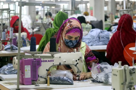 Bangladeshi Worker Works Fatullah Apparels Garment Editorial Stock ...