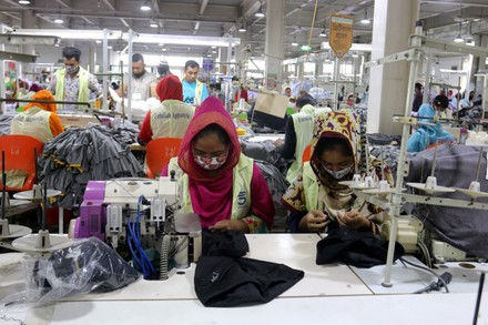 Bangladeshi Worker Works Fatullah Apparels Garment Editorial Stock ...