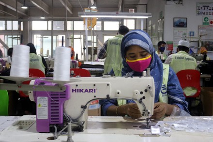 Bangladeshi Worker Works Fatullah Apparels Garment Editorial Stock ...