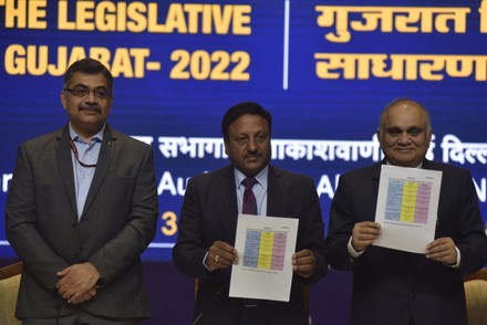 Chief Election Commissioner Rajiv Kumar Center Editorial Stock Photo ...