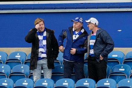 9,000 Qpr fans Stock Pictures, Editorial Images and Stock Photos ...