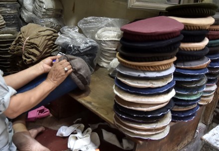 Craftsman Makes Traditional Cap Workshop Peshawar Editorial Stock Photo ...