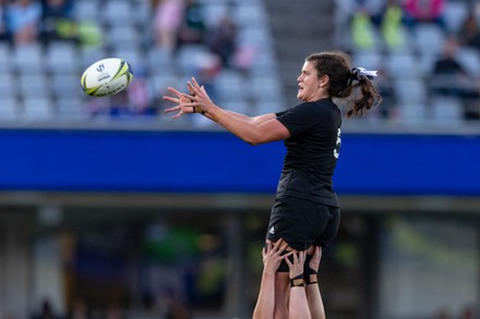 Nzs Chelsea Bremner Atop Line Out Editorial Stock Photo - Stock Image ...