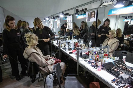 Makeup Artists Styling Models Hair Backstage Editorial Stock Photo ...