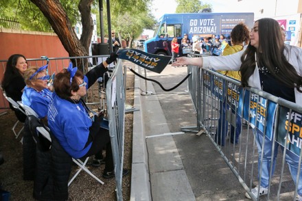Political Flyers Get Handed Out Canvass Editorial Stock Photo - Stock ...