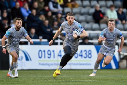 Ollie Lawrence Bath Rugby Scores Try Editorial Stock Photo - Stock ...