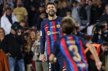 Gerard Pique Playing His Children End Editorial Stock Photo - Stock ...