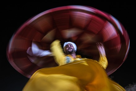 Egyptian Tradional Dancer Performs Tanoura Dance Editorial Stock Photo ...