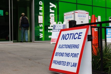 Sign Posted Notifying Against Electioneering People Editorial Stock ...