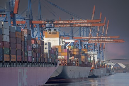 8,000 Container ship Stock Pictures, Editorial Images and Stock Photos ...