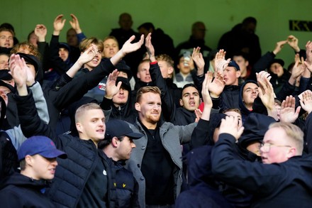 3,000 Crowd in stands Stock Pictures, Editorial Images and Stock Photos ...