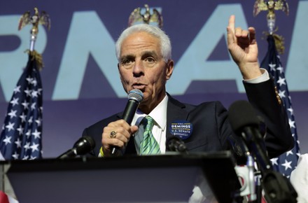 Gubernatorial Candidate Charlie Crist Provide Remarks Editorial Stock ...